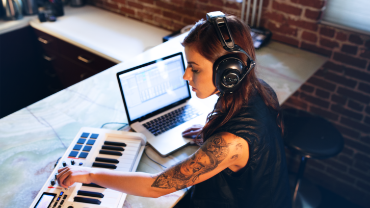 Blue Microphones Wins Emmy For Mix-Fi Headphones