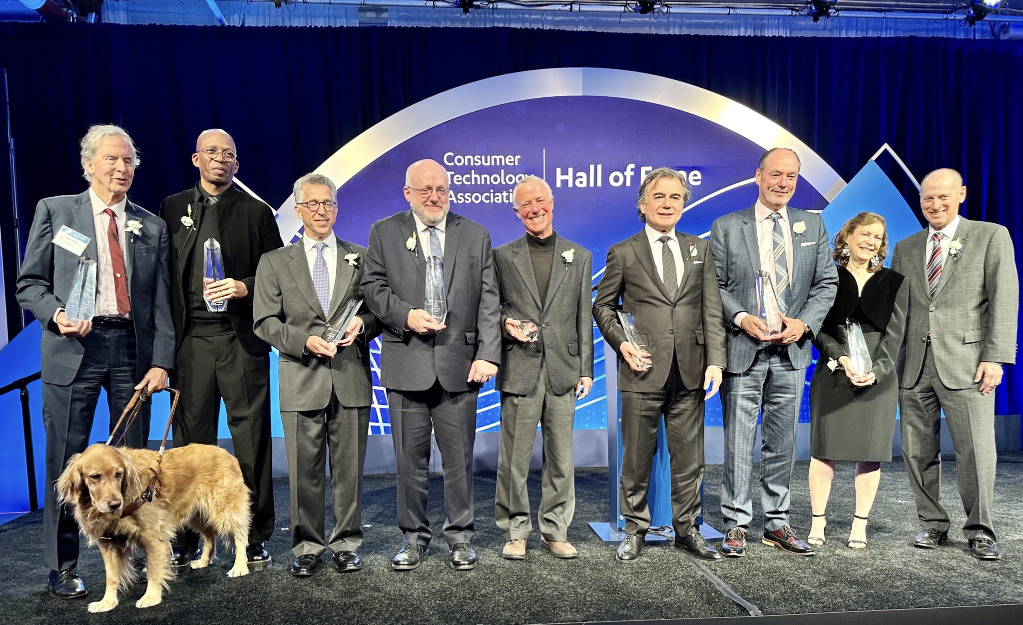 Hip Hop Legend, iTunes And DSP Developers Inducted Into CTA Hall Of Fame - TWICE