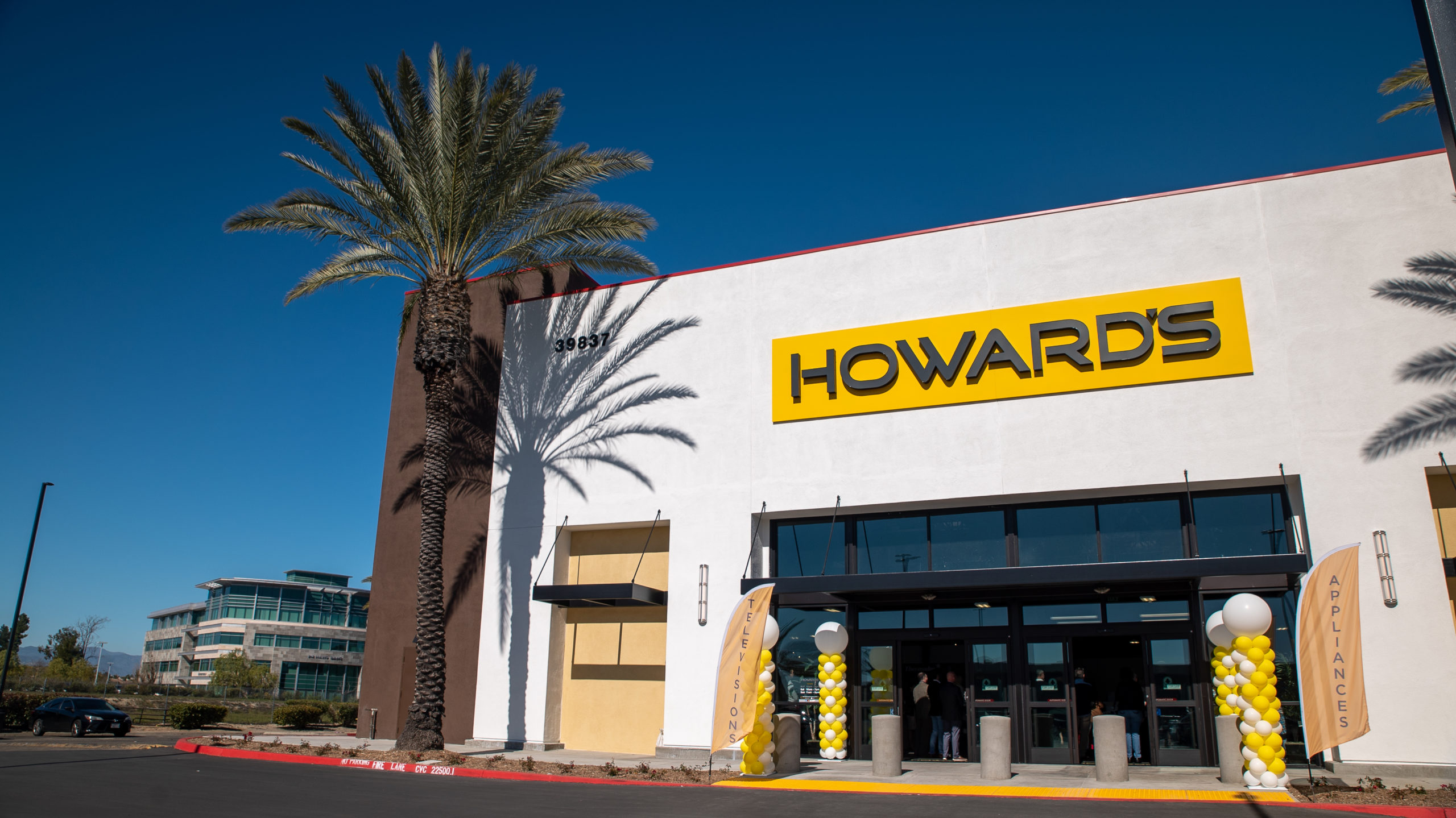 Howard's Opens New Experience Center In Murrieta, California - TWICE