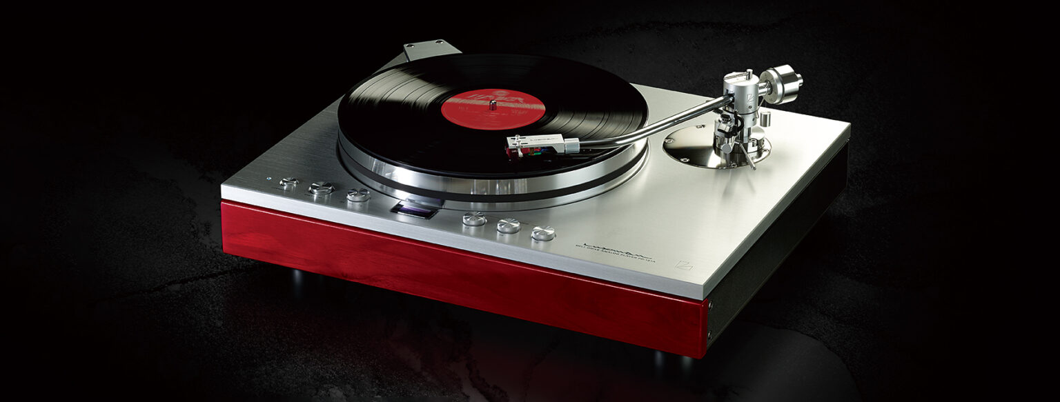 Luxman Launches New Flagship Turntable - TWICE