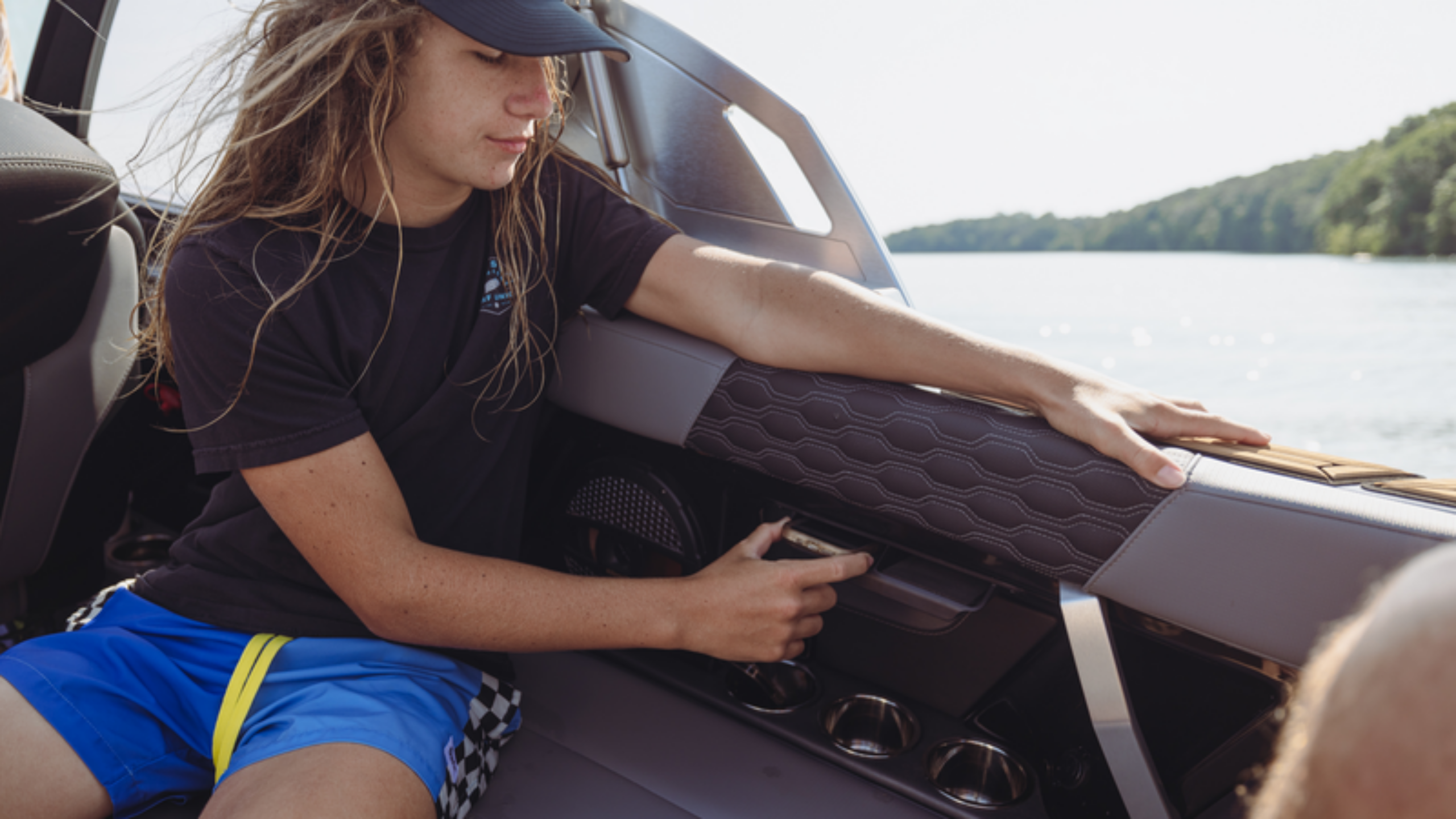 14-Year-Old World Champion Wake Surfer Jett Lambert - TWICE