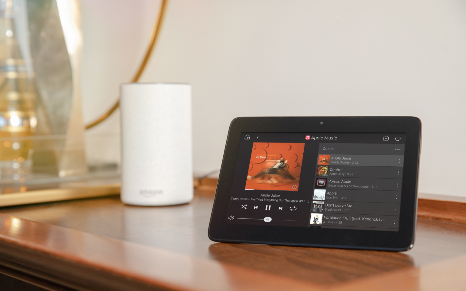 Apple Music Now Integrates With Control4 - TWICE