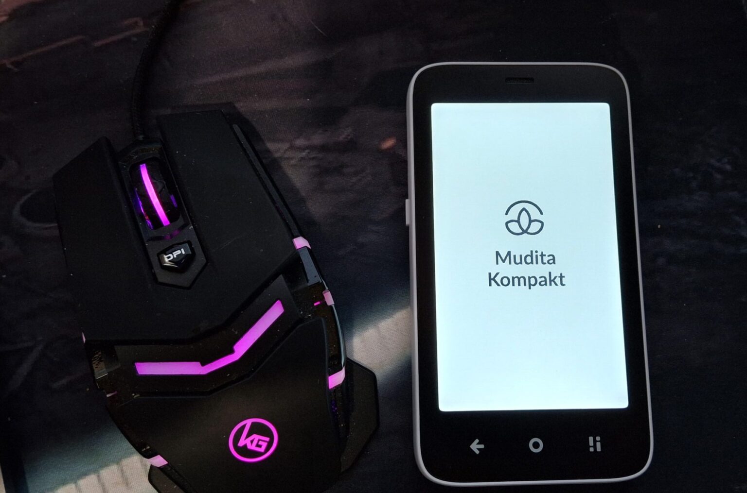 Review: Mudita Kompakt - TWICE