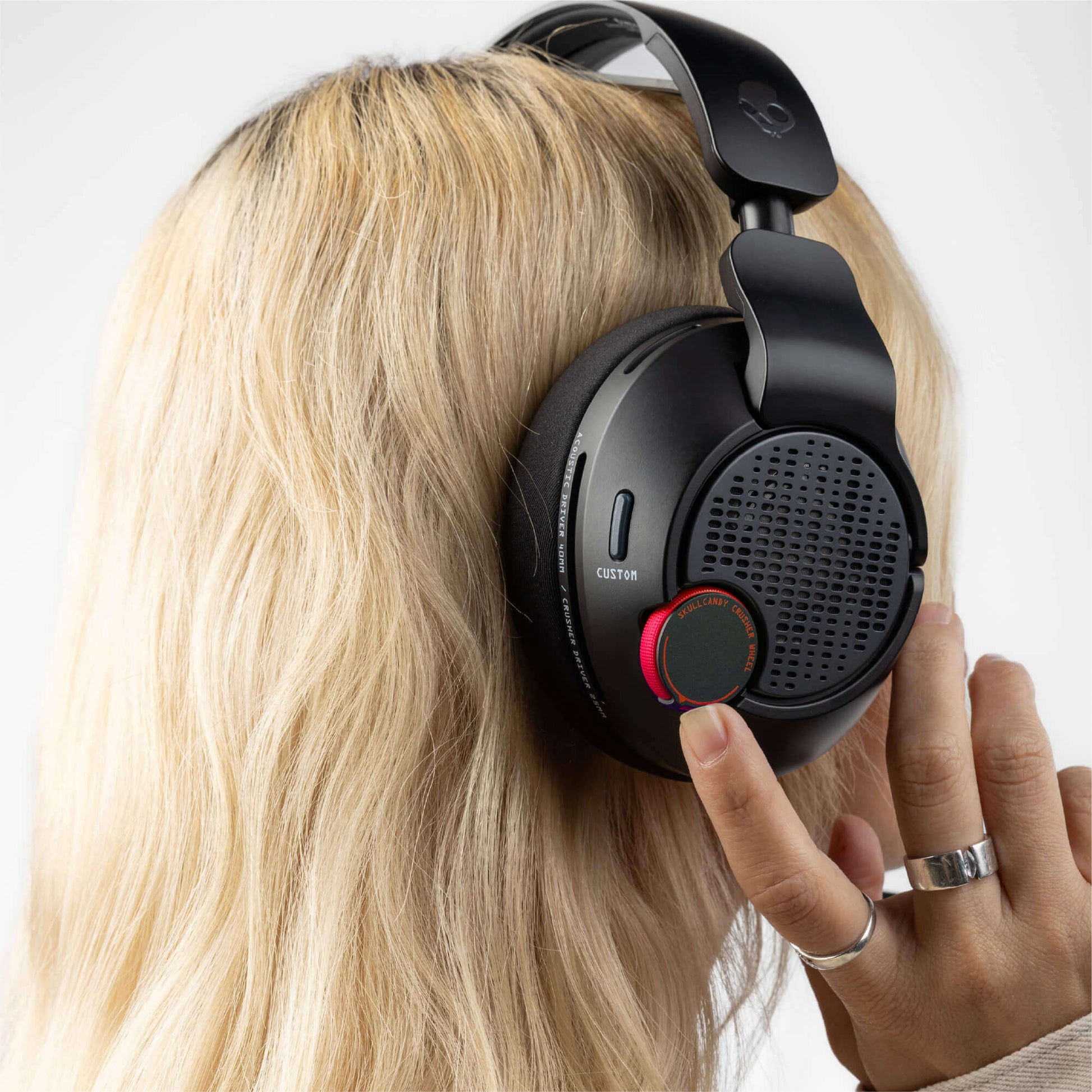 Skullcandy Releases Crusher PLYR 720 Gaming Headset - TWICE