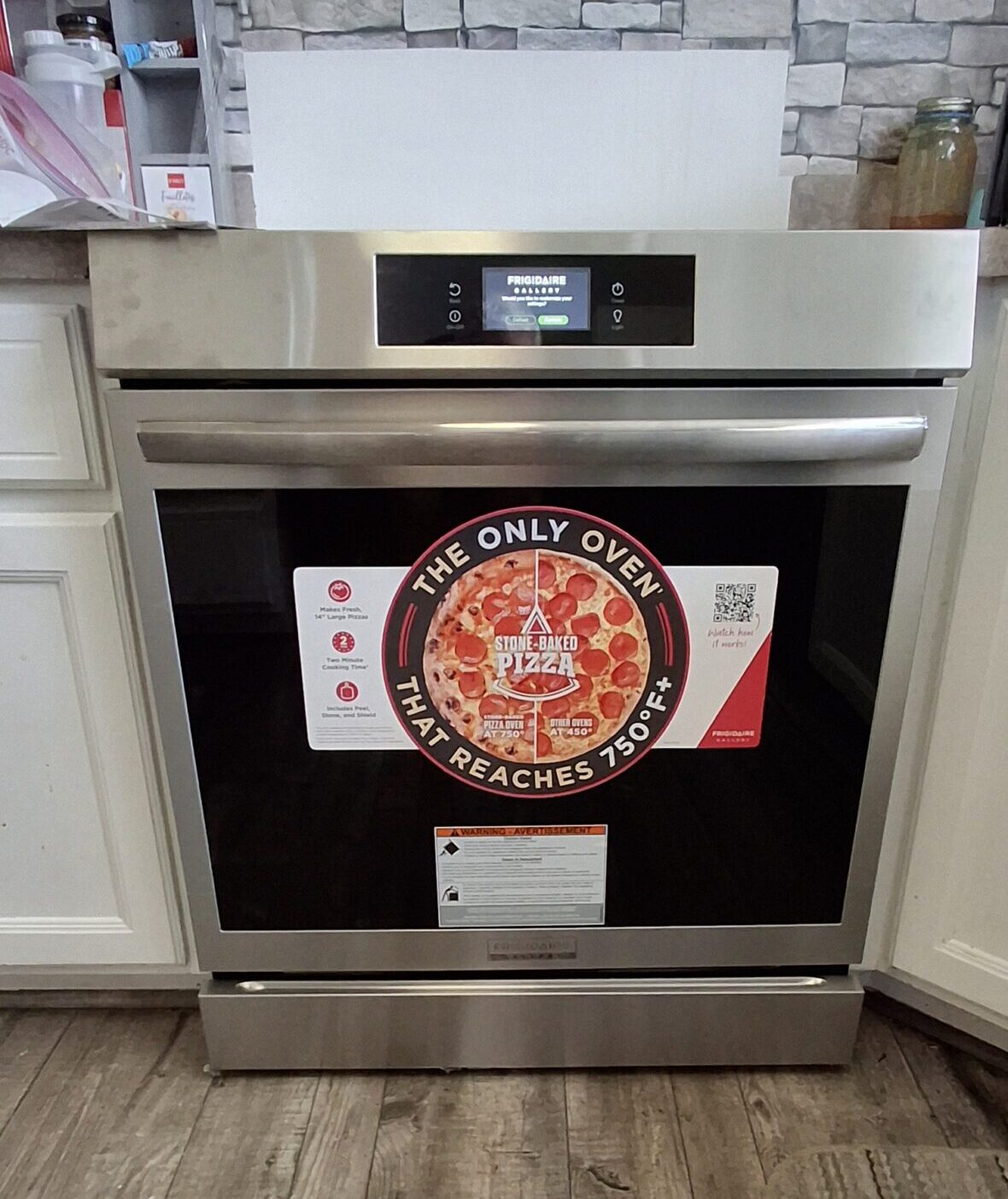 Review: Frigidaire 30″ Range With Stone-Baked Pizza - TWICE